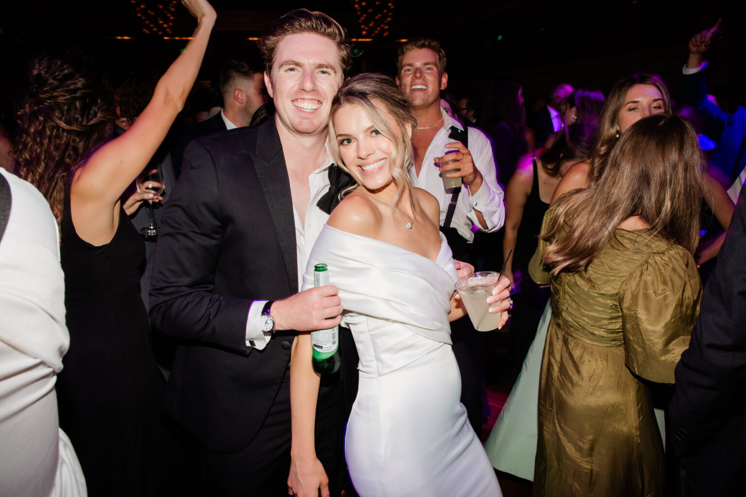 Do I need two photographers for my wedding? - Jen Creed Creative